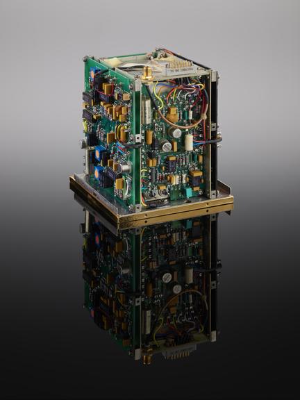 Atomic Oscillator Clock | Science Museum Group Collection