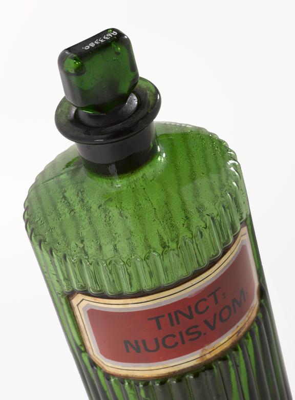 Round poison bottle | Science Museum Group Collection