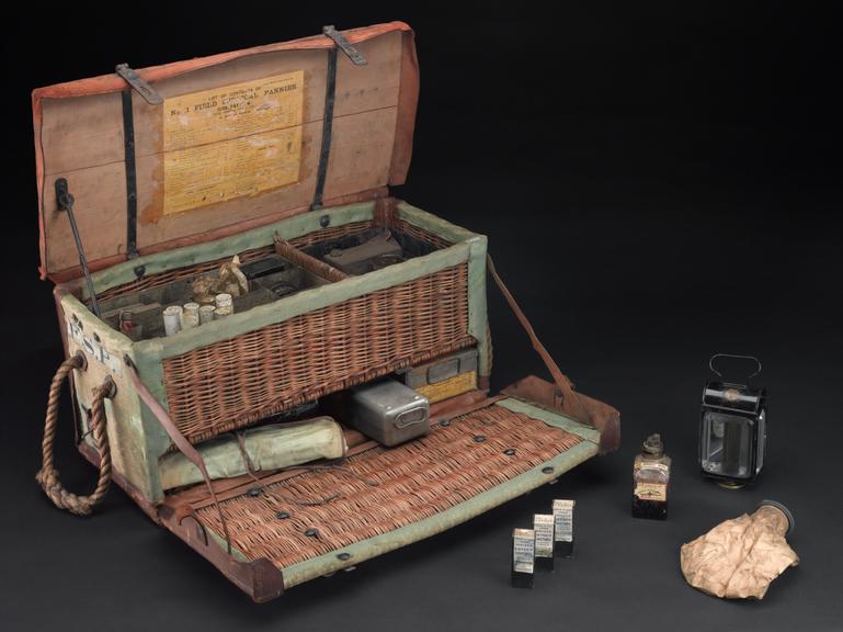 No.1 Field Surgical Pannier | Science Museum Group Collection