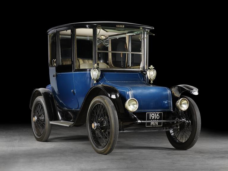 Detroit Brougham | Science Museum Group Collection