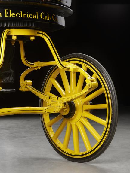 Bersey Electric Taxi Cab | Science Museum Group Collection