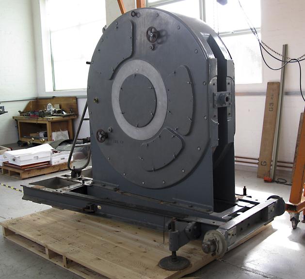 C4 Rotating Mirror High Speed Camera bolted to rectangular wheeled ...