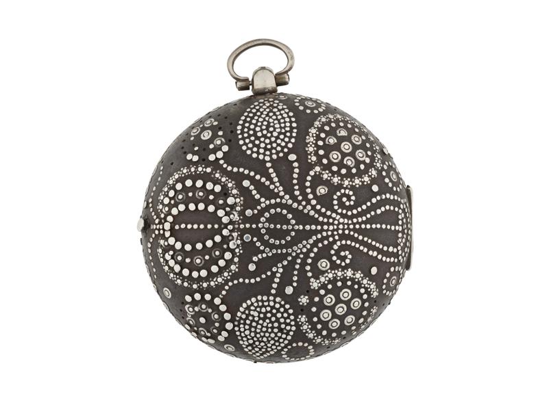 Pair cased watch by Daniel Carre | Science Museum Group Collection