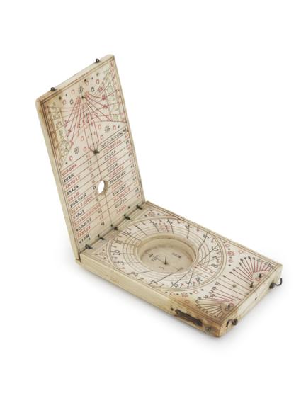 Ivory folding sundial by Jacob Karner | Science Museum Group Collection