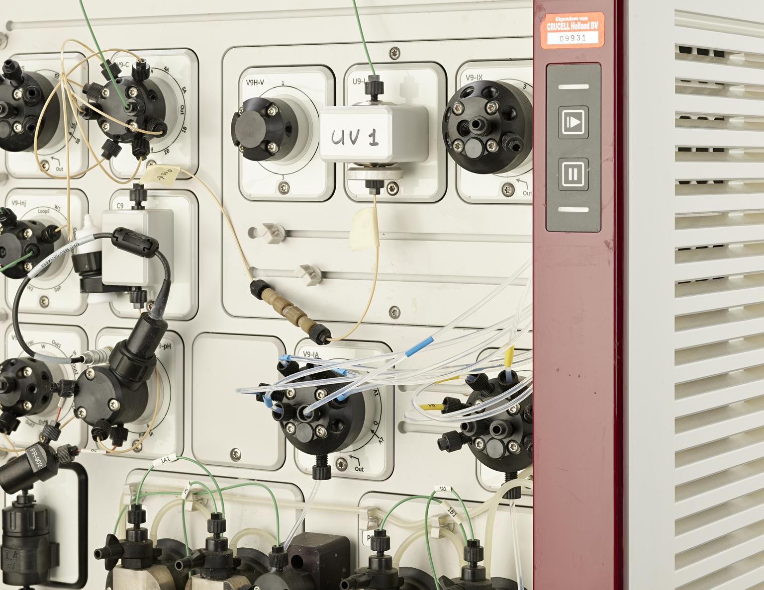 Purification system used in the development of the Janssen Johnson ...