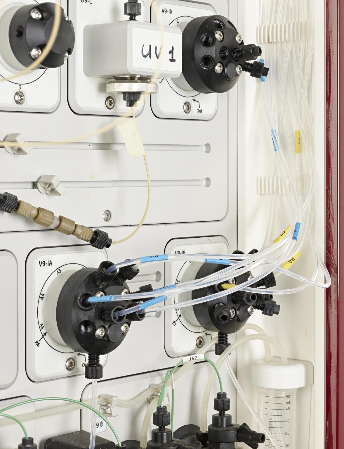 Purification system used in the development of the Janssen Johnson ...
