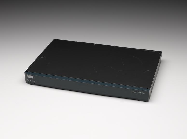 Cisco 2610 Router | Science Museum Group Collection