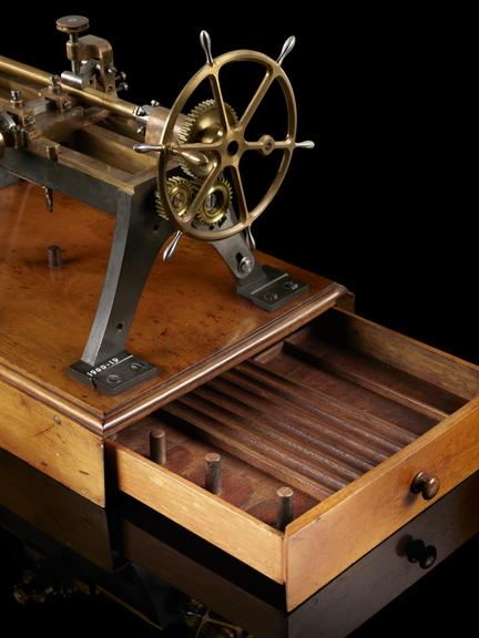Model of Henry Maudslay's screw-cutting lathe | Science Museum Group ...