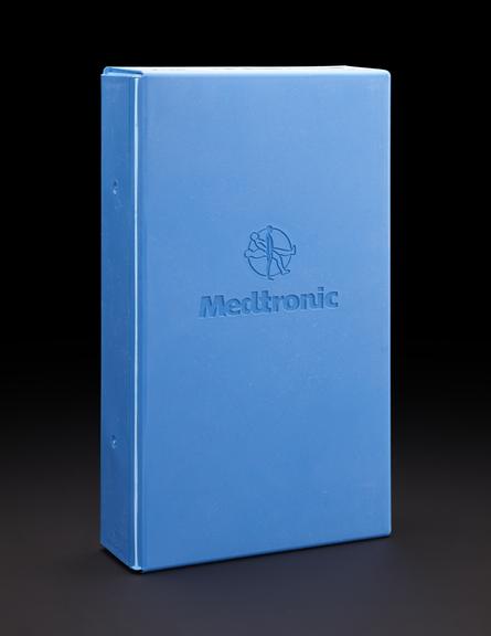 Reveal™ LINQ Insertable Cardiac Monitor and kit | Science Museum Group ...