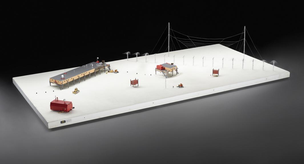 Model of Halley V Antarctic research station, 1999 | Science Museum ...
