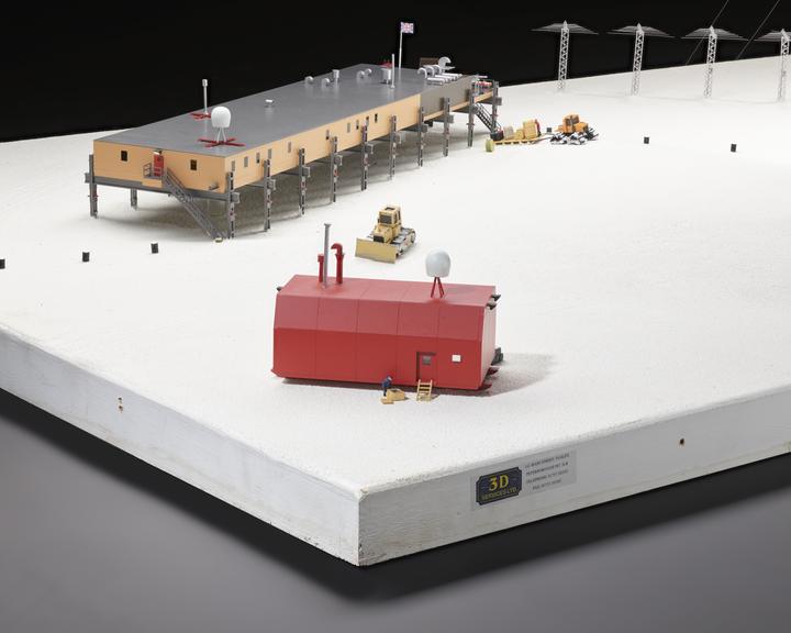 Model of Halley V Antarctic research station, 1999 | Science Museum ...