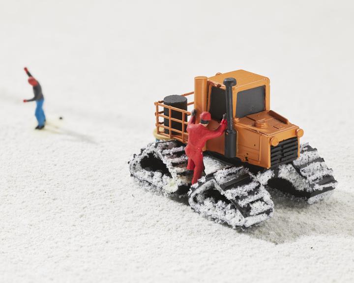 Model of Halley V Antarctic research station, 1999 | Science Museum ...