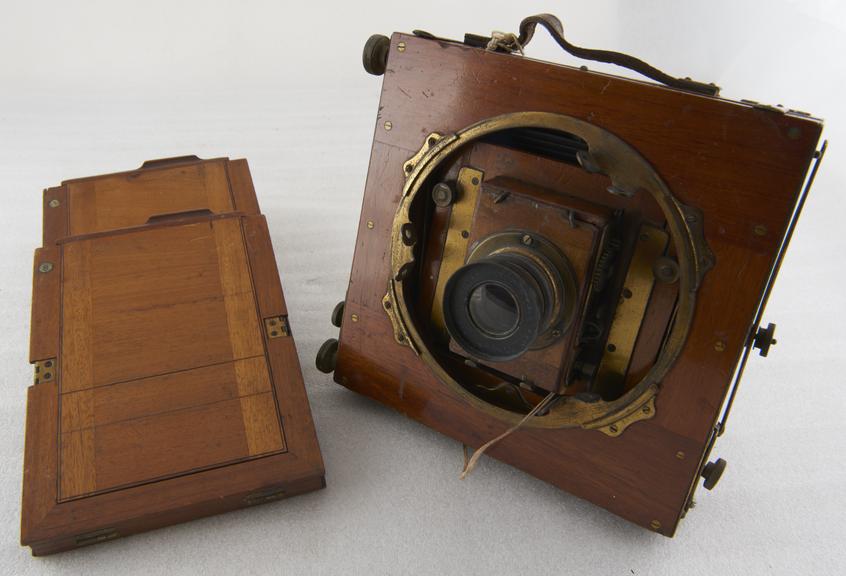 Folding Plate Camera | Science Museum Group Collection