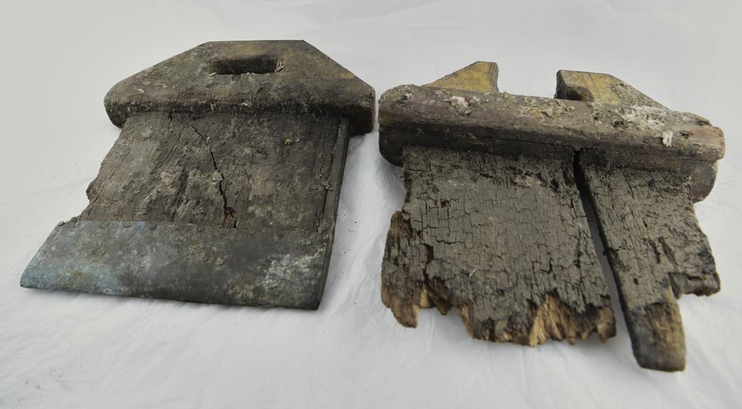 Stuff Pipe Valve Components | Science Museum Group Collection