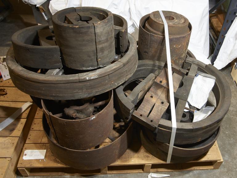 Wooden and Cast Iron Drive Pulleys | Science Museum Group Collection
