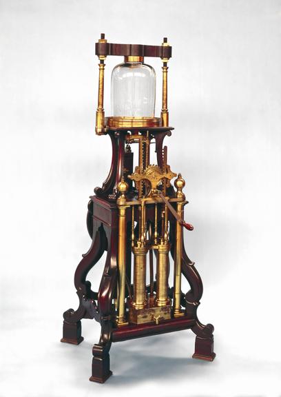 George III's double-barrelled air pump | Science Museum Group Collection
