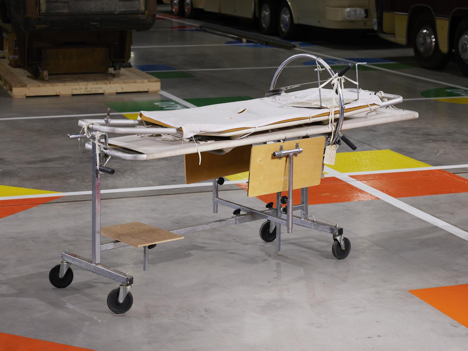 Turning Frame Orthopaedic Bed | Science Museum Group Collection