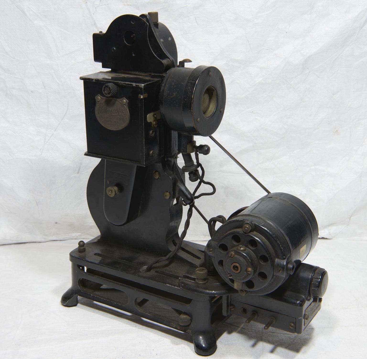 Pathescope 9.5mm Projector Baby | Science Museum Group Collection