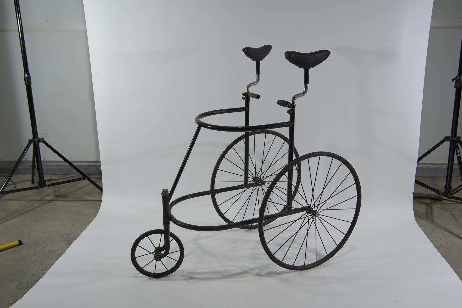 Three-Wheeled Walking Frame, 1920-1950 | Science Museum Group Collection