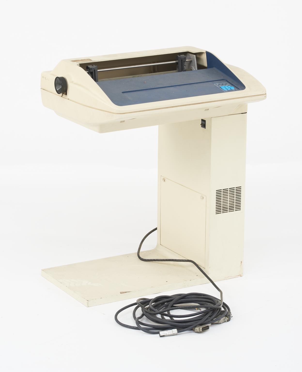 Data General Nova 3/12 computer | Science Museum Group Collection