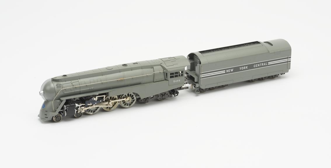 Model of American New York Central Streamlined Super Hudson steam ...
