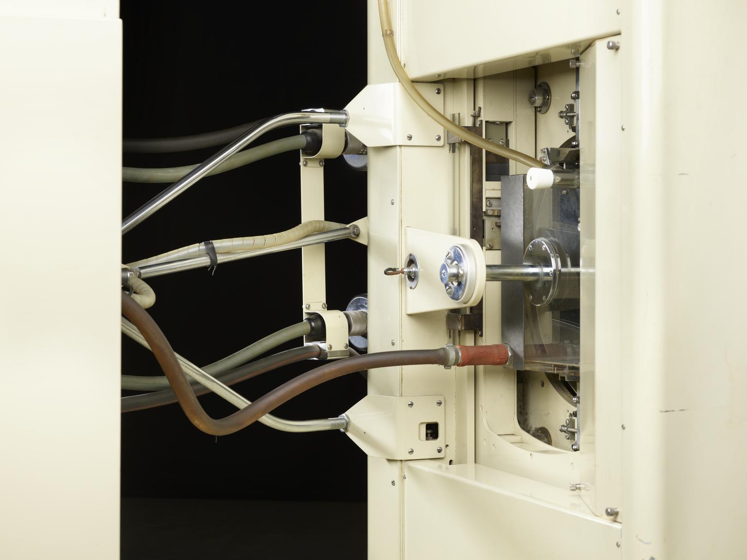 EMI CT Brain Scanner | Science Museum Group Collection