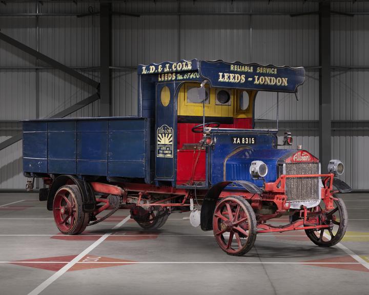 Albion A10 three ton lorry, 1919 | Science Museum Group Collection