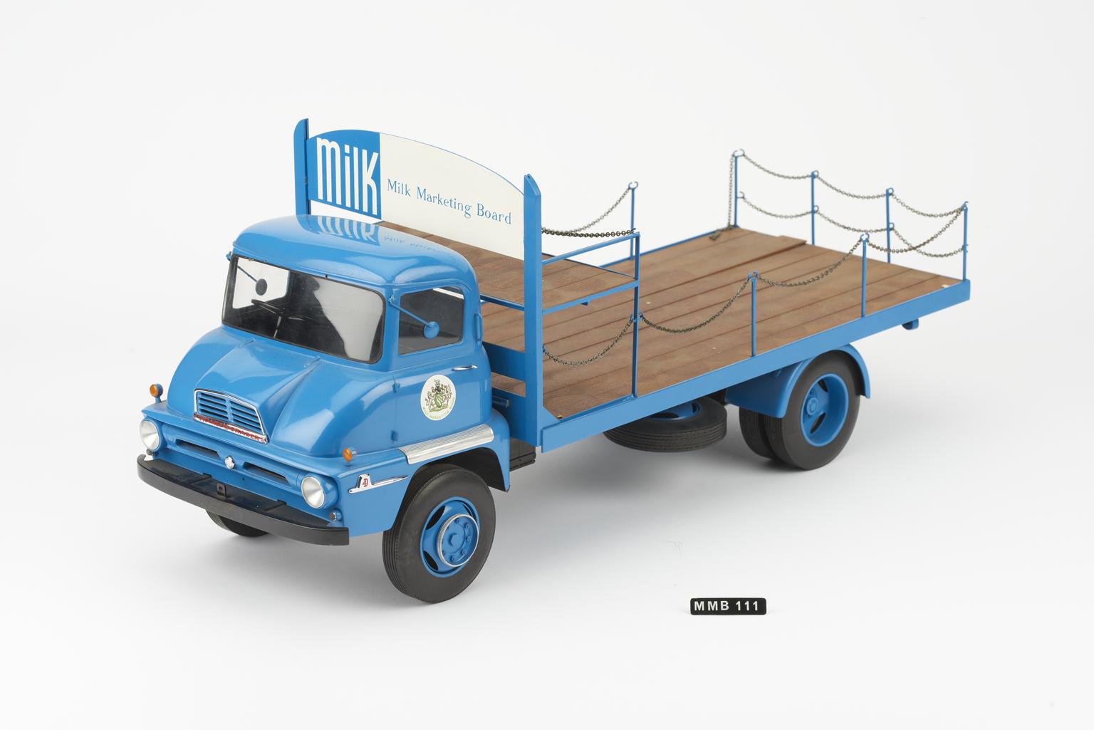 1:12 scale model of 5-ton Fordson churn collection lorry | Science ...