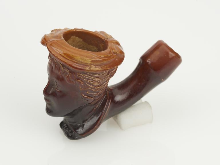 Clay Tobacco Pipe Bowl | Science Museum Group Collection