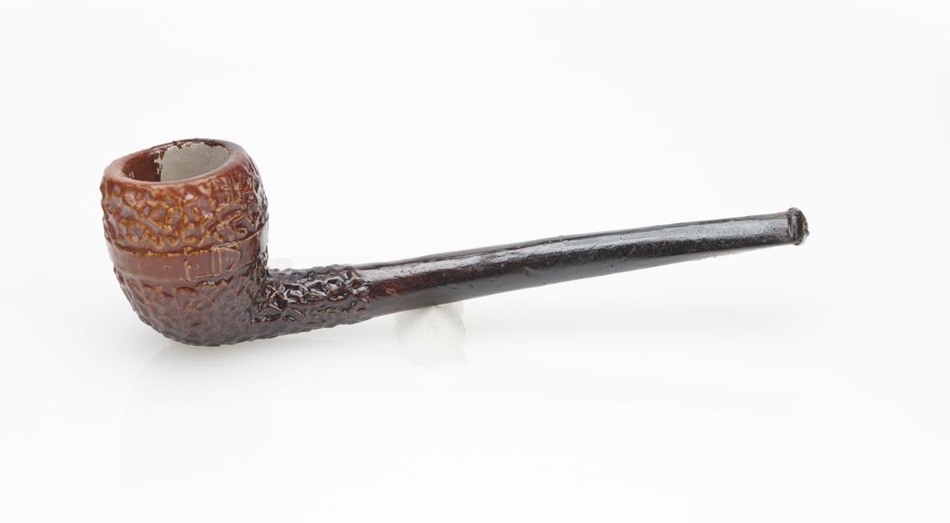 "Belt" Clay Tobacco Pipe | Science Museum Group Collection
