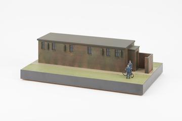 Two early radar tower scale models | Science Museum Group Collection