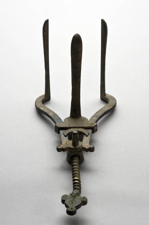Vaginal speculum, Roman, 100 BCE-400 CE | Science Museum Group Collection