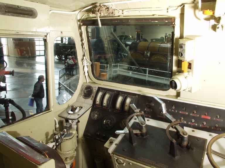 Electric locomotive, No. 26020 | Science Museum Group Collection