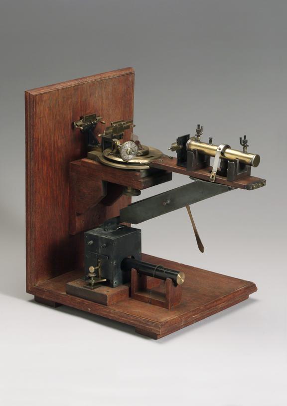 Bragg X-ray spectrometer, England, 1910-1926 | Science Museum Group ...