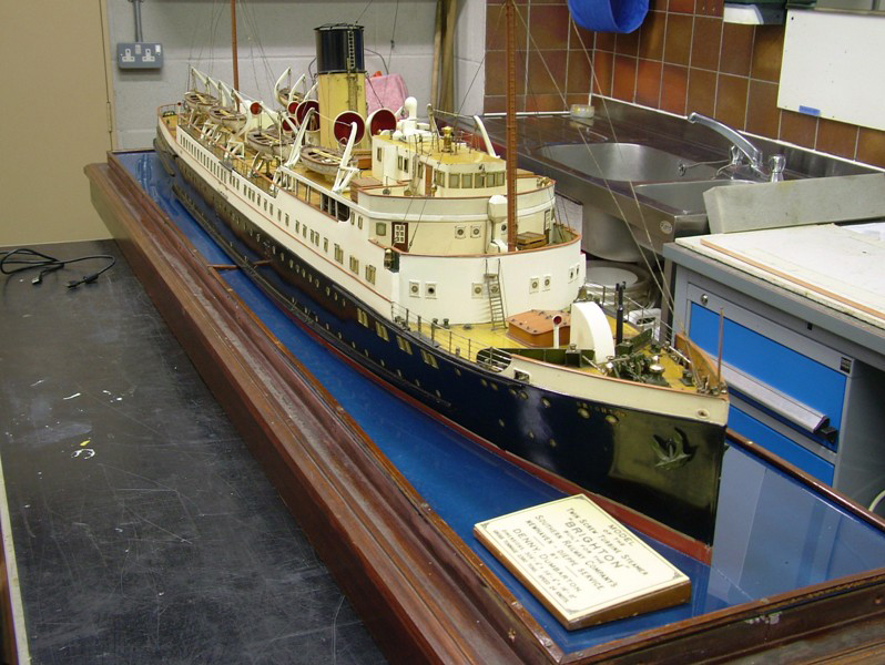 Model twin-screw steamship 'Brighton', Southern Railway | Science ...